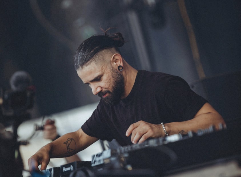 Skrillex Announces Surprise Album On April 1st Featuring Long-Awaited ...